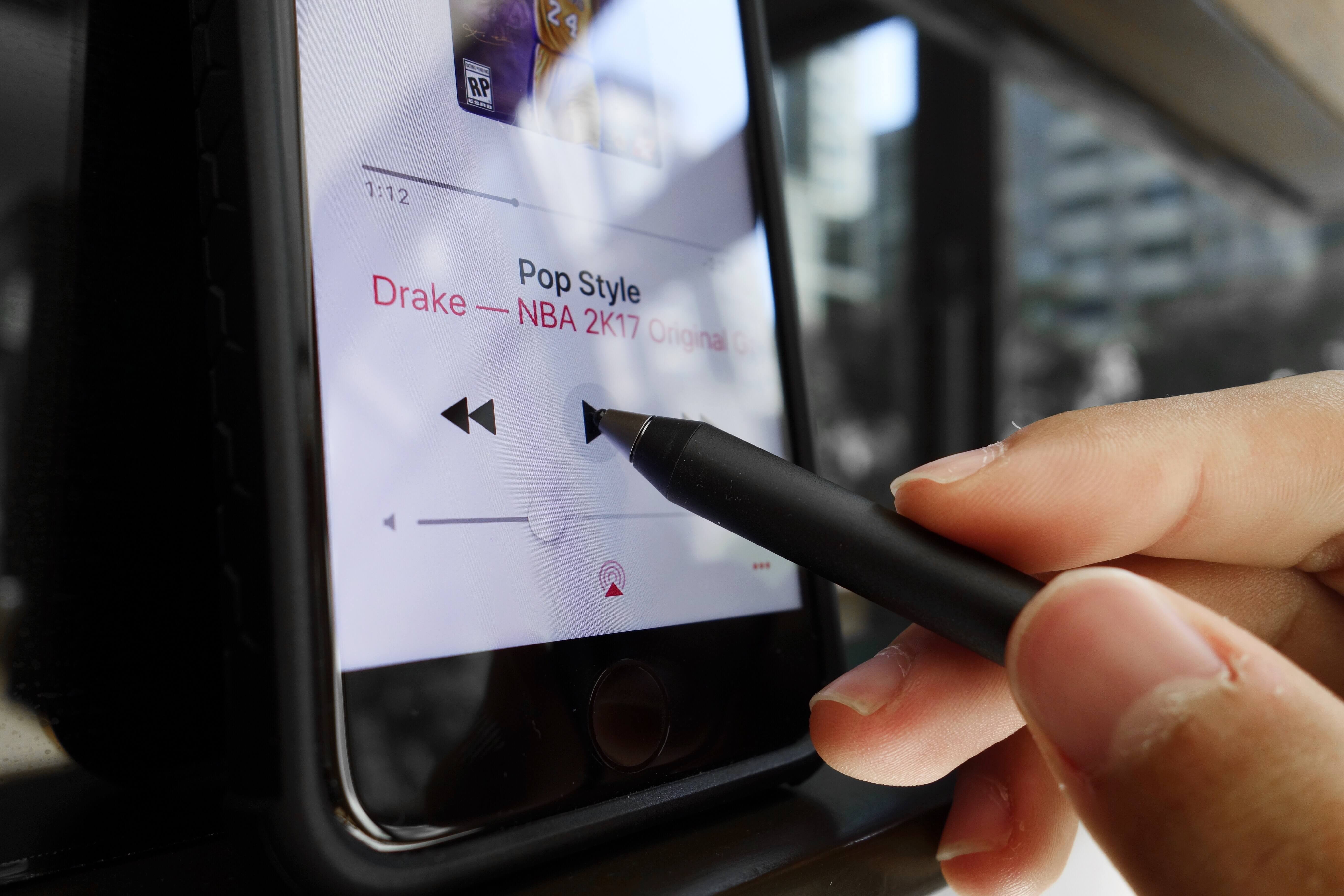 Adonit Dash 2 手機精準觸控筆 開箱體驗：出乎意料的平淡，出乎意料的質感 | ZETAIL 科技心感動